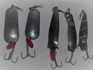 The Pros and Cons of Using a Swivel When Trout Fishing - Trout Resource