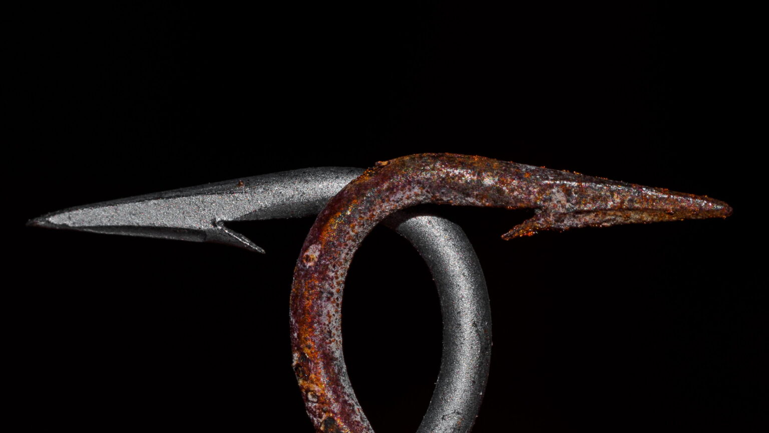 Can you catch fish on rusty hooks? - Trout Resource